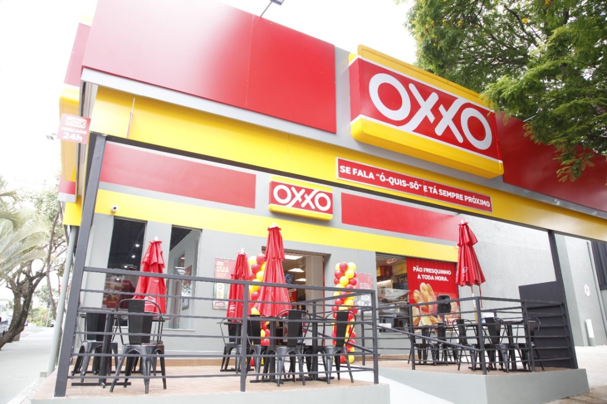 OXXO surpreende com a rápida expansão - SuperHiper