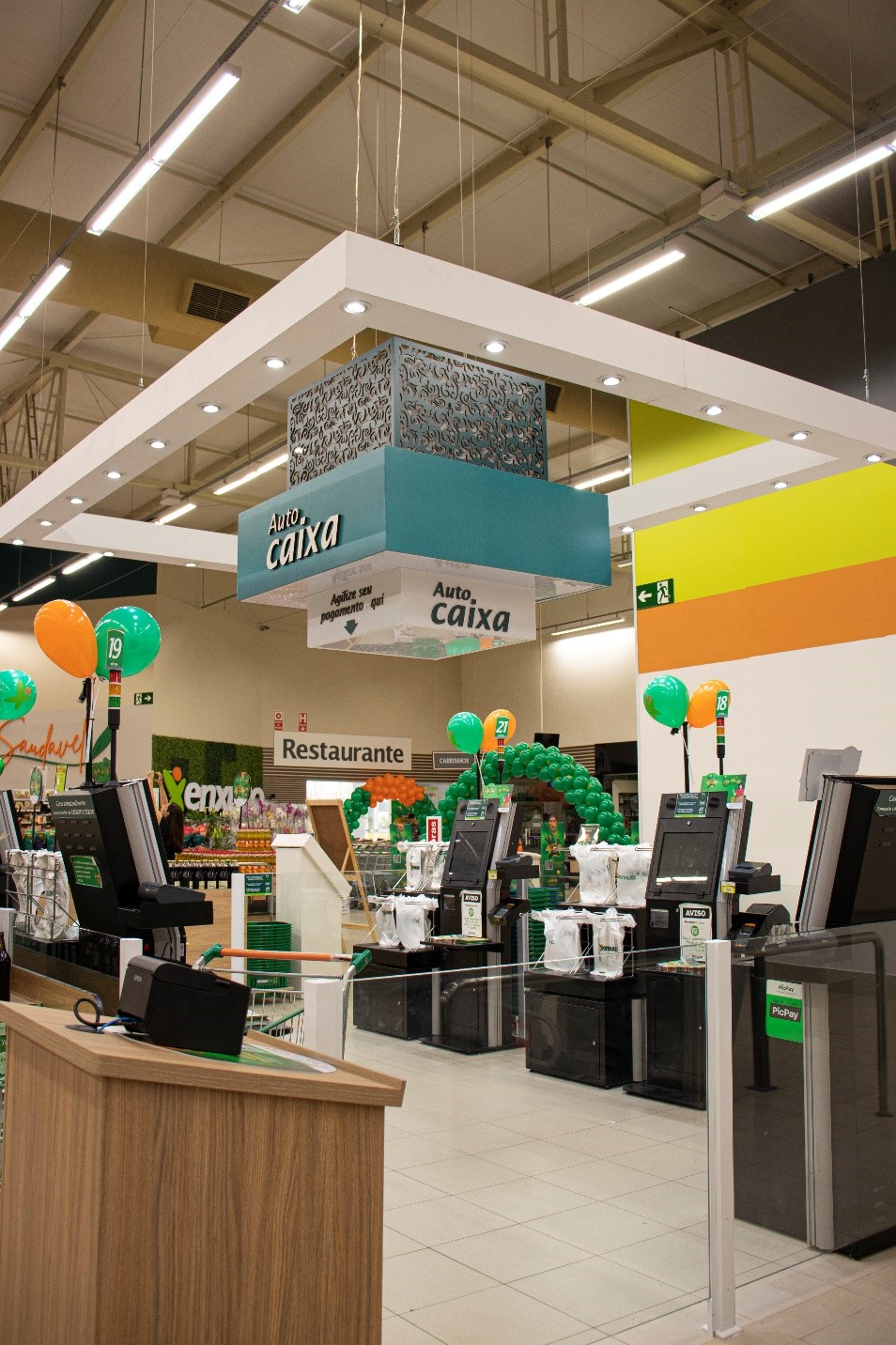 Self-checkout: a sofisticação da tecnologia cada vez mais presente nos ...
