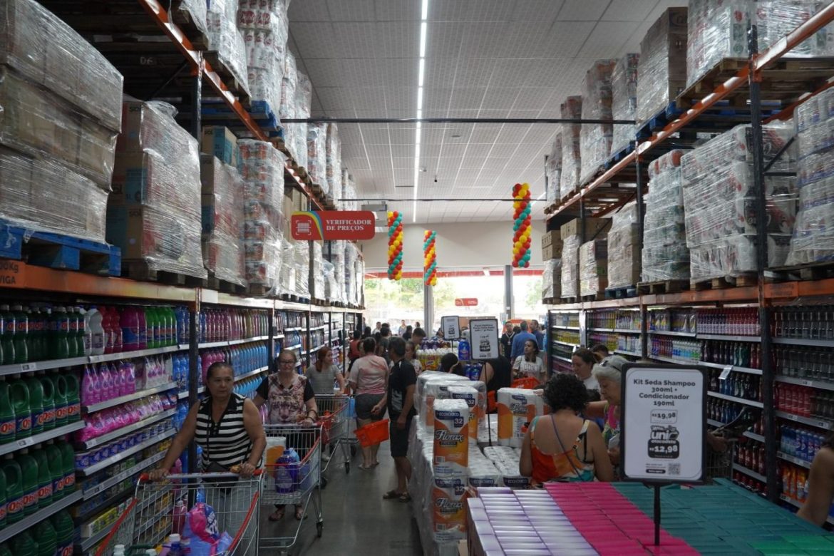 UniSuper inaugura o Uniatacadista em Canoas (RS) - SuperHiper